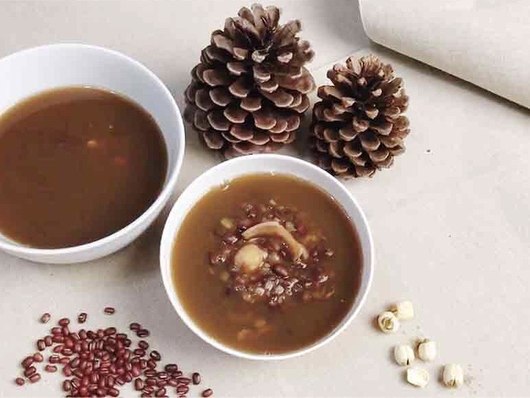 Sweet Red Bean Soup | Chinese Dessert | Sugar Salt Sunday